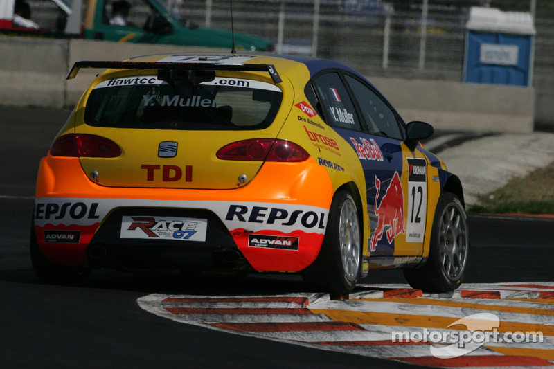 Seat Leon Mk2 TDI WTCC Seat Sport #12 Yvan Muller 2008 | GTPlanet